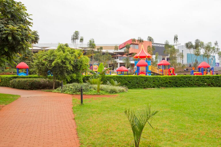 Garden City Living • Unparalleled Lifestyle